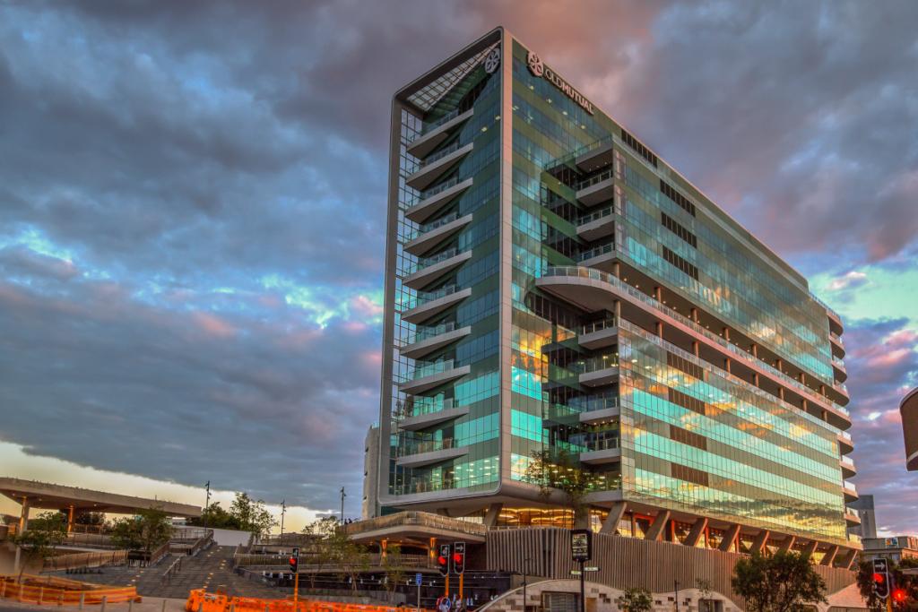 Darynn Reddy on LinkedIn: Old Mutual goes all-in on Amazon as it looks ... Darynn Reddy on LinkedIn: Old Mutual goes all-in on Amazon as it looks ...