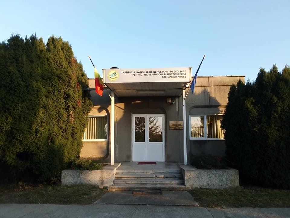 Julia Scavo DipWSET on LinkedIn: De la podgorie la institut de ... Julia Scavo DipWSET on LinkedIn: De la podgorie la institut de ...
