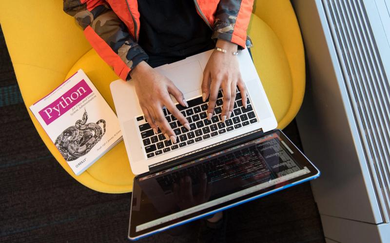 Gözde Madendere on LinkedIn: Python Comprehensions: Simplifying Data ... Gözde Madendere on LinkedIn: Python Comprehensions: Simplifying Data ...