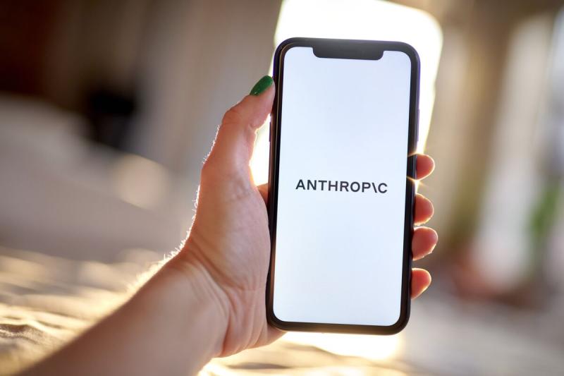 Eugene Kogan on LinkedIn: Anthropic’s New AI Tool Analyzes Your Screen ... Eugene Kogan on LinkedIn: Anthropic’s New AI Tool Analyzes Your Screen ...