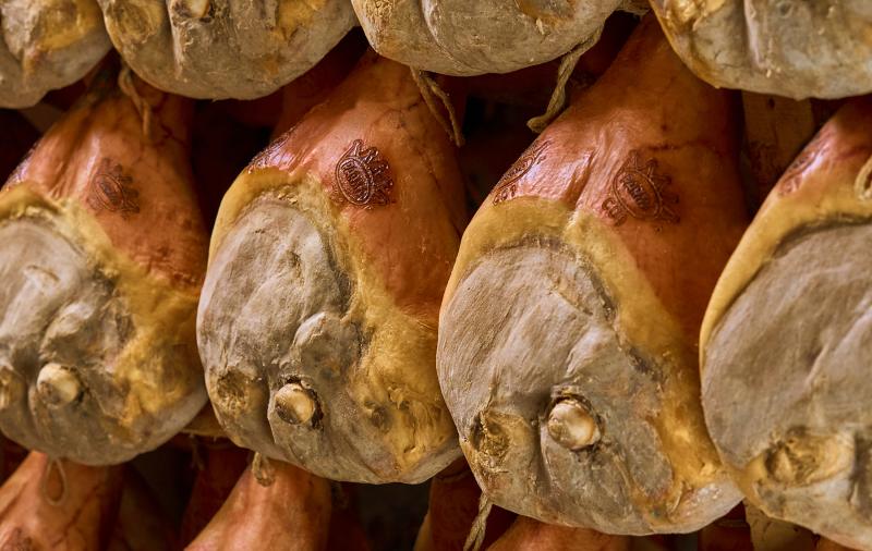 Prosciutto di Parma, in vigore il nuovo Piano di Regolazione dell ... Prosciutto di Parma, in vigore il nuovo Piano di Regolazione dell ...