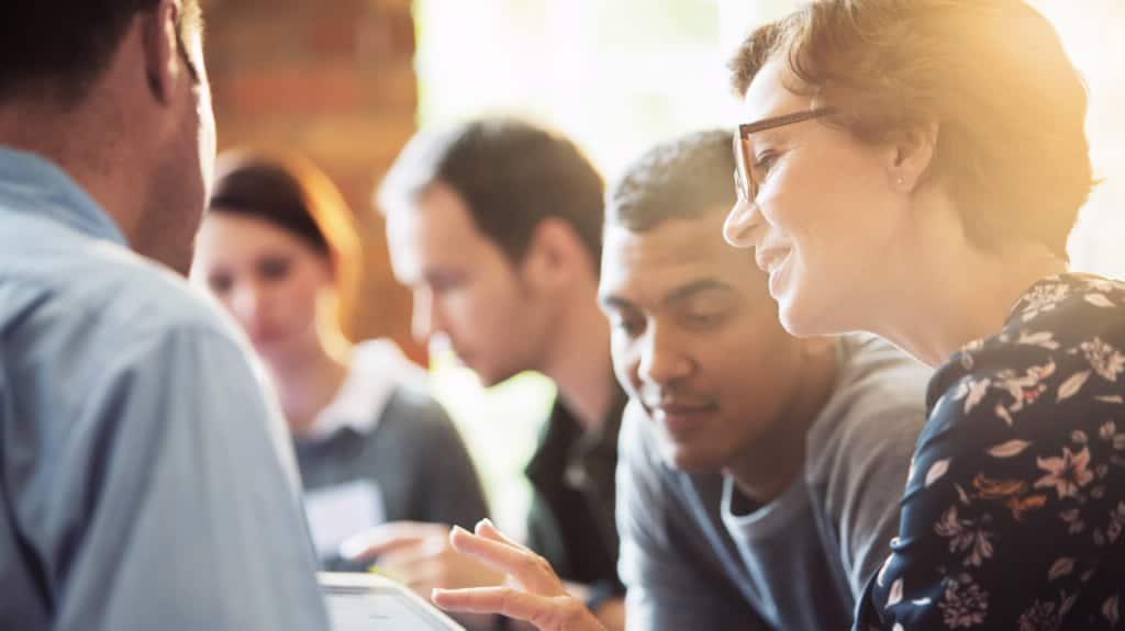 Introduction to JavaScript in Oracle Database 23c Free - Developer ... Introduction to JavaScript in Oracle Database 23c Free - Developer ...