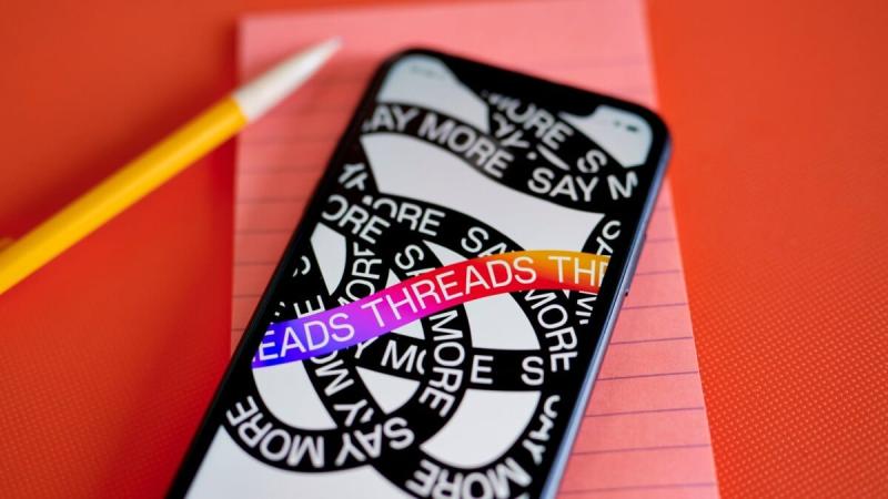 Threads active users have halved in a week, report says | Ergest Xheblati Threads active users have halved in a week, report says | Ergest Xheblati