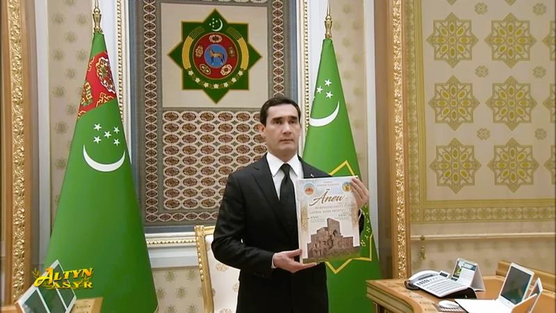 President Serdar Berdimuhamedov dedicated his new book to the city of ... President Serdar Berdimuhamedov dedicated his new book to the city of ...
