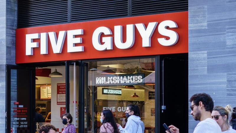 Sean Taghavi on LinkedIn: Customers blast Five Guys prices after ... Sean Taghavi on LinkedIn: Customers blast Five Guys prices after ...