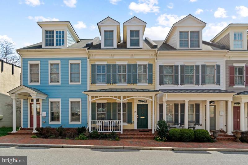 Kathy McMillan on LinkedIn: Is this your next house? | 22 SOUTH STREET Kathy McMillan on LinkedIn: Is this your next house? | 22 SOUTH STREET