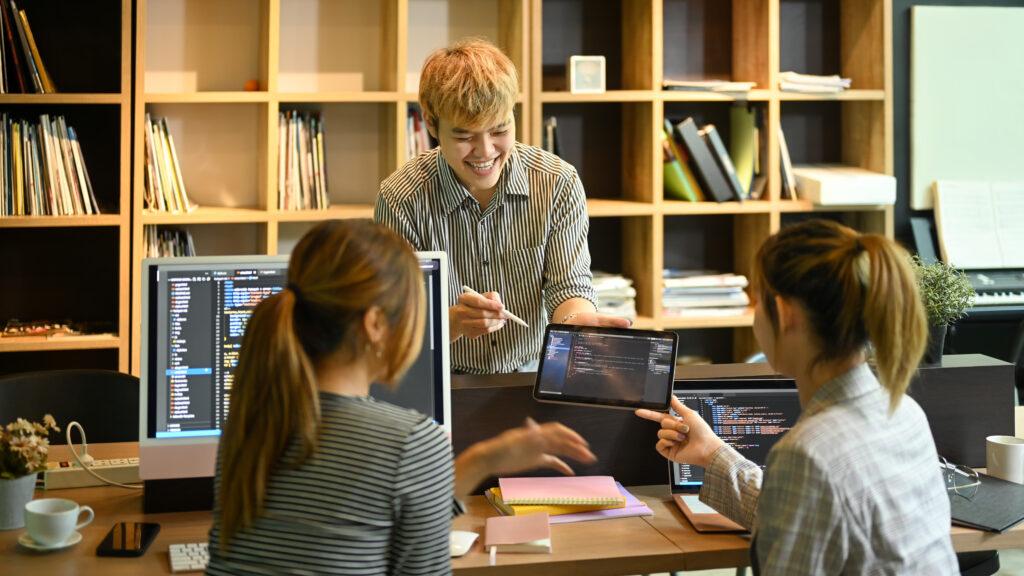 FGC+ on LinkedIn: Top 5 Data Management Challenges and How Outsourcing ... FGC+ on LinkedIn: Top 5 Data Management Challenges and How Outsourcing ...