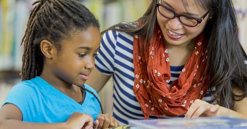 Navigating Literacy Challenges, Fostering a Love of Reading | James Chen Navigating Literacy Challenges, Fostering a Love of Reading | James Chen