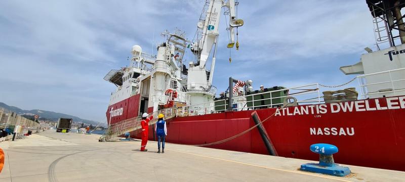 Peter Auke Sierdsma on LinkedIn: Fugro adds two geotechnical vessels to ... Peter Auke Sierdsma on LinkedIn: Fugro adds two geotechnical vessels to ...