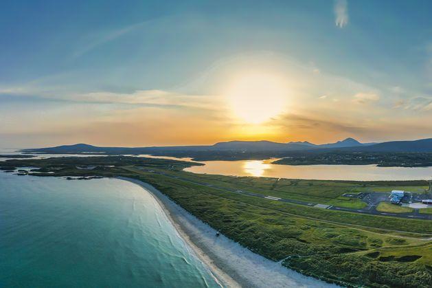 Gaeltacht UCD, UCD Global Centre for Irish Language & Culture on ... Gaeltacht UCD, UCD Global Centre for Irish Language & Culture on ...