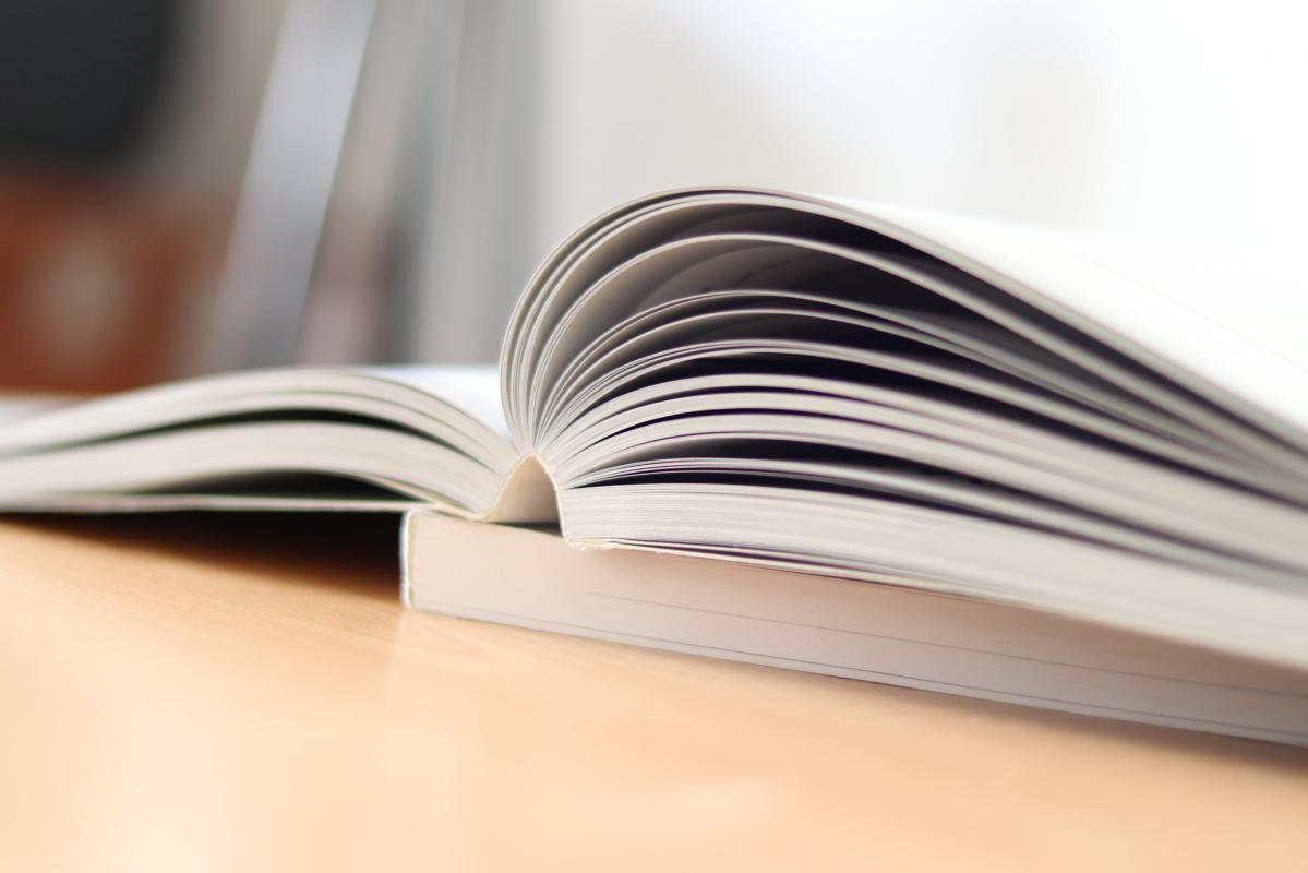 How to Choose the Best Book Binding Method | Color House Graphics, Inc ... How to Choose the Best Book Binding Method | Color House Graphics, Inc ...