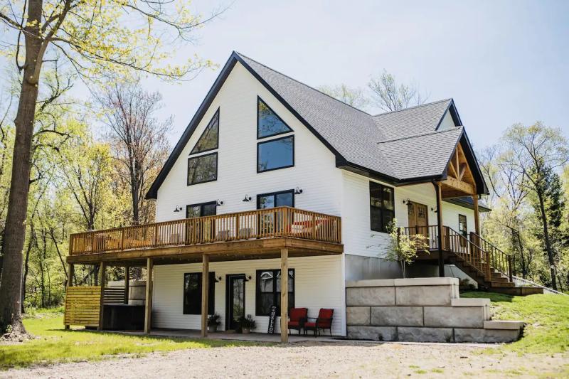 Jack Springgate on LinkedIn: The Perfect Spring Getaway Starts With One ... Jack Springgate on LinkedIn: The Perfect Spring Getaway Starts With One ...
