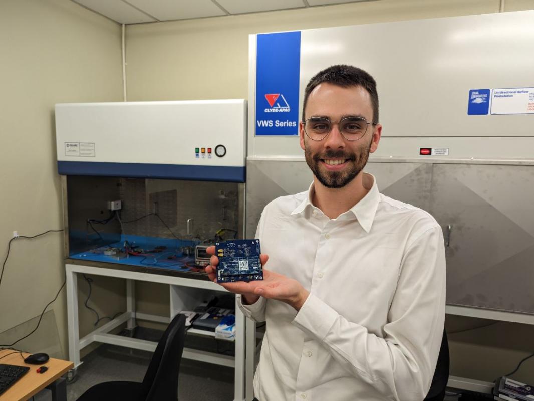 Delivery of EDDI Payload for CUAVA-2 | ARC Training Centre for CubeSats ... Delivery of EDDI Payload for CUAVA-2 | ARC Training Centre for CubeSats ...