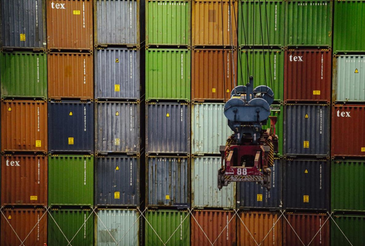Paolo L. on LinkedIn: Choosing the Best Docker Image Tool for your ... Paolo L. on LinkedIn: Choosing the Best Docker Image Tool for your ...