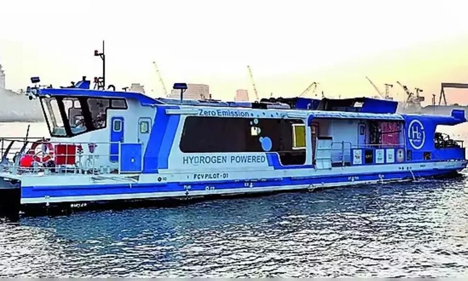 Manu Agrawal on LinkedIn: PM Modi unveils India’s first hydrogen fuel ... Manu Agrawal on LinkedIn: PM Modi unveils India’s first hydrogen fuel ...