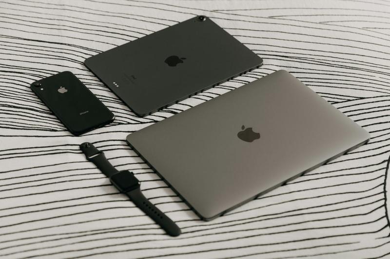 sasikumar panneerselvam on LinkedIn: SwiftUI Lists: Displaying Dynamic Data sasikumar panneerselvam on LinkedIn: SwiftUI Lists: Displaying Dynamic Data