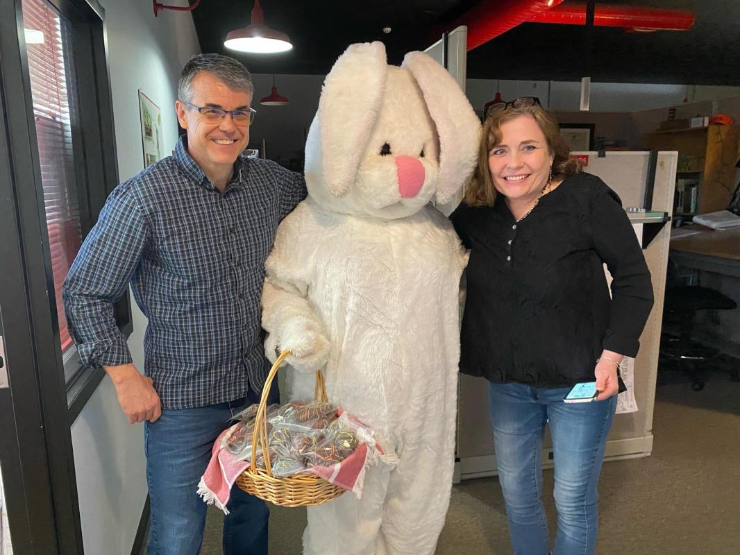 ELA Group, Inc. on LinkedIn: EASTER BUNNY VISITS ELA GROUP - ELA Group ... ELA Group, Inc. on LinkedIn: EASTER BUNNY VISITS ELA GROUP - ELA Group ...