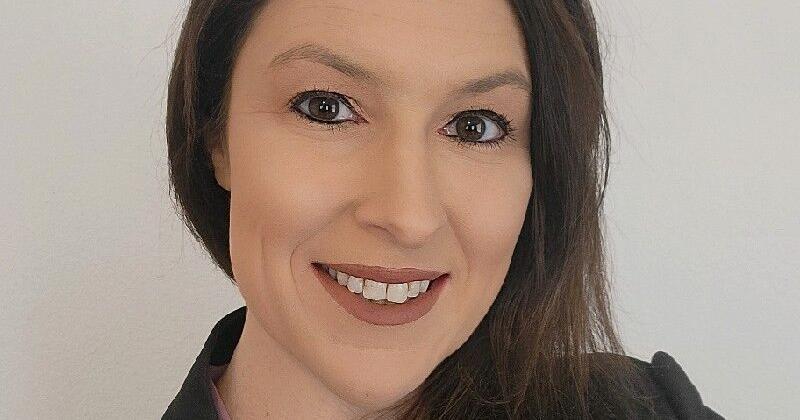 Career coach helps students navigate job market as part of new OPI ... Career coach helps students navigate job market as part of new OPI ...