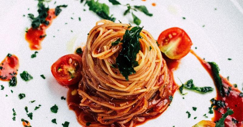 Elsie Reusora on LinkedIn: Top Chefs Share Their 10 Food Plating and ... Elsie Reusora on LinkedIn: Top Chefs Share Their 10 Food Plating and ...