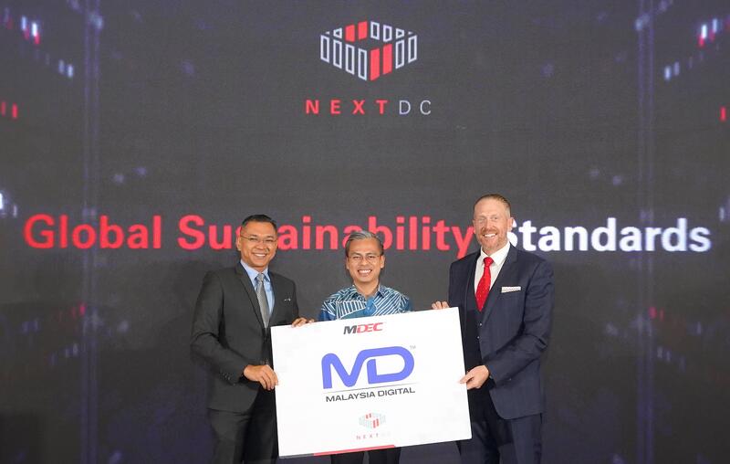 DHL Express Malaysia على LinkedIn: NEXTDC commits to billion dollar ... DHL Express Malaysia على LinkedIn: NEXTDC commits to billion dollar ...