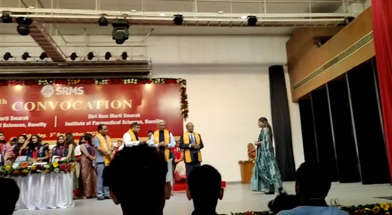 Anshita Tiwari on LinkedIn: #convocated2022 Anshita Tiwari on LinkedIn: #convocated2022