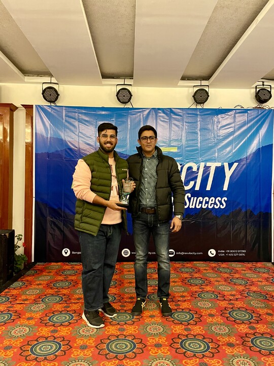 Nidhi Thakur on LinkedIn: #revvup2022 Nidhi Thakur on LinkedIn: #revvup2022