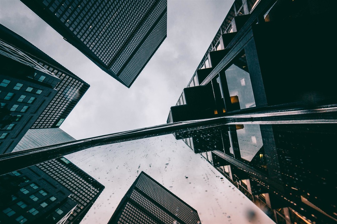 Bridging Valuation Gaps with Creative Deal Structures | Richard Andersen Bridging Valuation Gaps with Creative Deal Structures | Richard Andersen