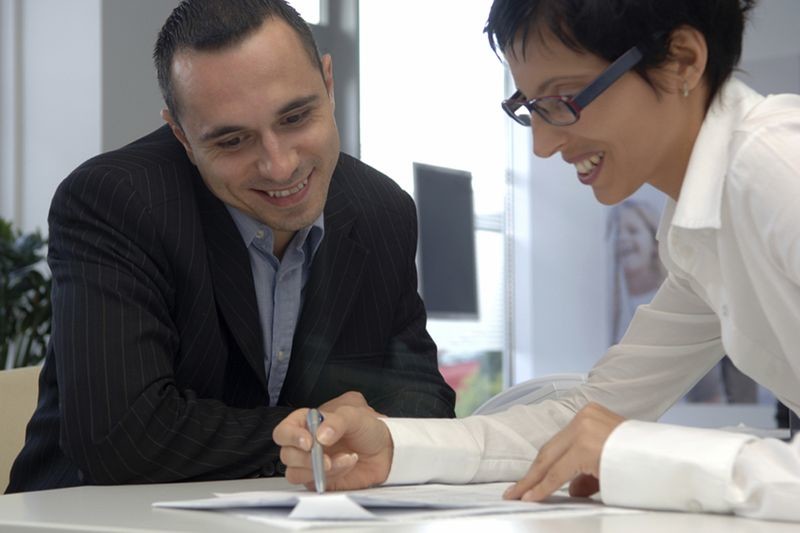 THREE QUICK TIPS TO HELP YOU WRITE A BETTER PROPOSAL THREE QUICK TIPS TO HELP YOU WRITE A BETTER PROPOSAL