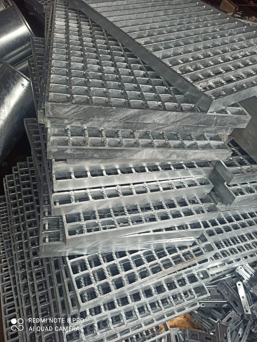 Steel Grating - Steel Floor Grating Outdoor Flooring, Platforms, Access ... Steel Grating - Steel Floor Grating Outdoor Flooring, Platforms, Access ...