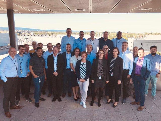 Great 1st All Hands Meeting of the NTT Data Center EMEA - Commercial ... Great 1st All Hands Meeting of the NTT Data Center EMEA - Commercial ...