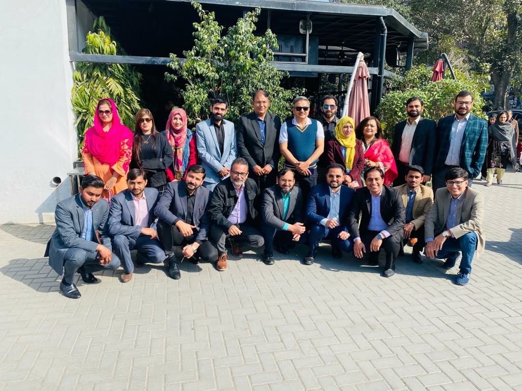 Alhamdo Lillah my 10 team members got promotion up to the level of SM ... Alhamdo Lillah my 10 team members got promotion up to the level of SM ...
