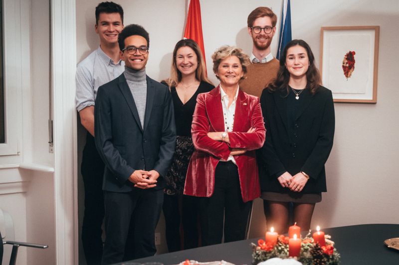 Thank you to Austrian Honorary Consul Elena Maria Longobardi for ... Thank you to Austrian Honorary Consul Elena Maria Longobardi for ...