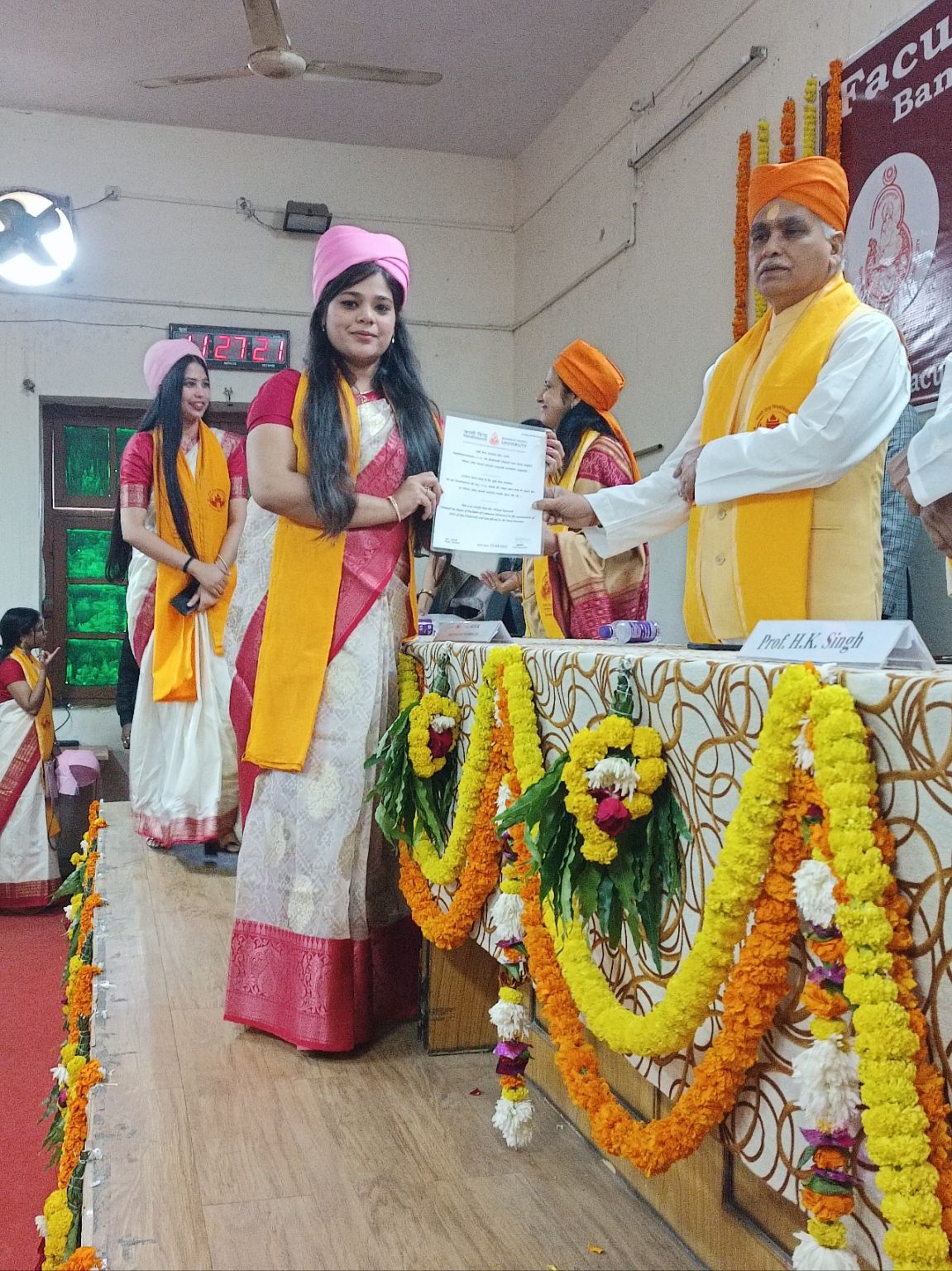 Shreya Agrawal on LinkedIn: BHU 102nd Convocation š Shreya Agrawal on LinkedIn: BHU 102nd Convocation š
