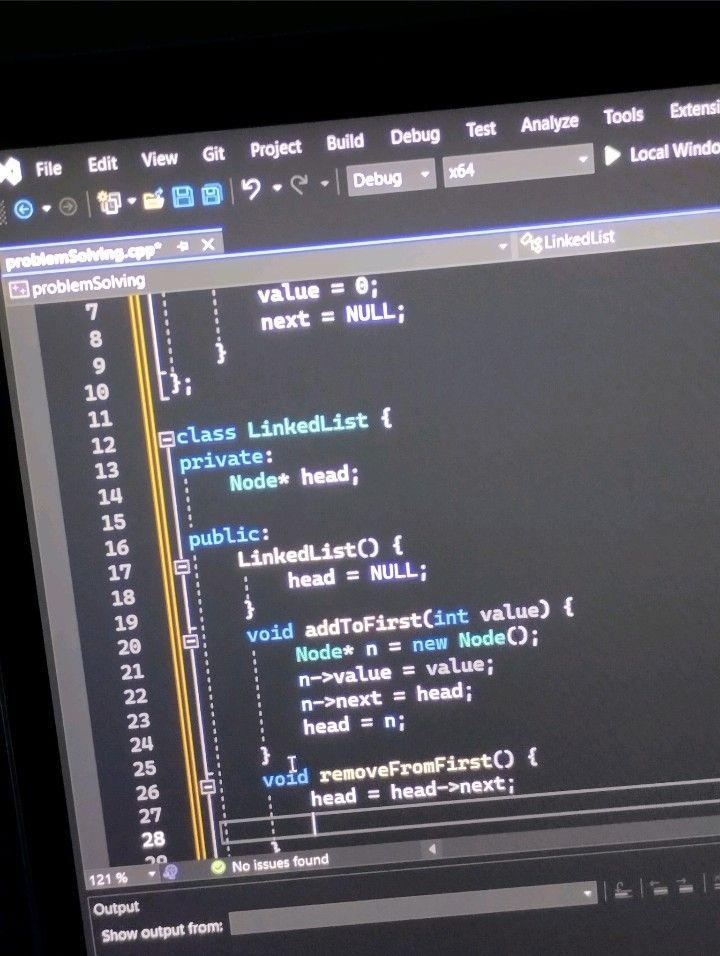 Momen Ajarmah on LinkedIn: I'm learning how to create my own linked list 🌚 Momen Ajarmah on LinkedIn: I'm learning how to create my own linked list 🌚