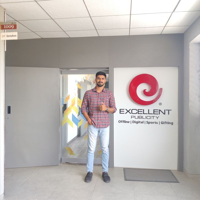 Vasu Makadiya on LinkedIn: #marketing #internship # ... Vasu Makadiya on LinkedIn: #marketing #internship # ...