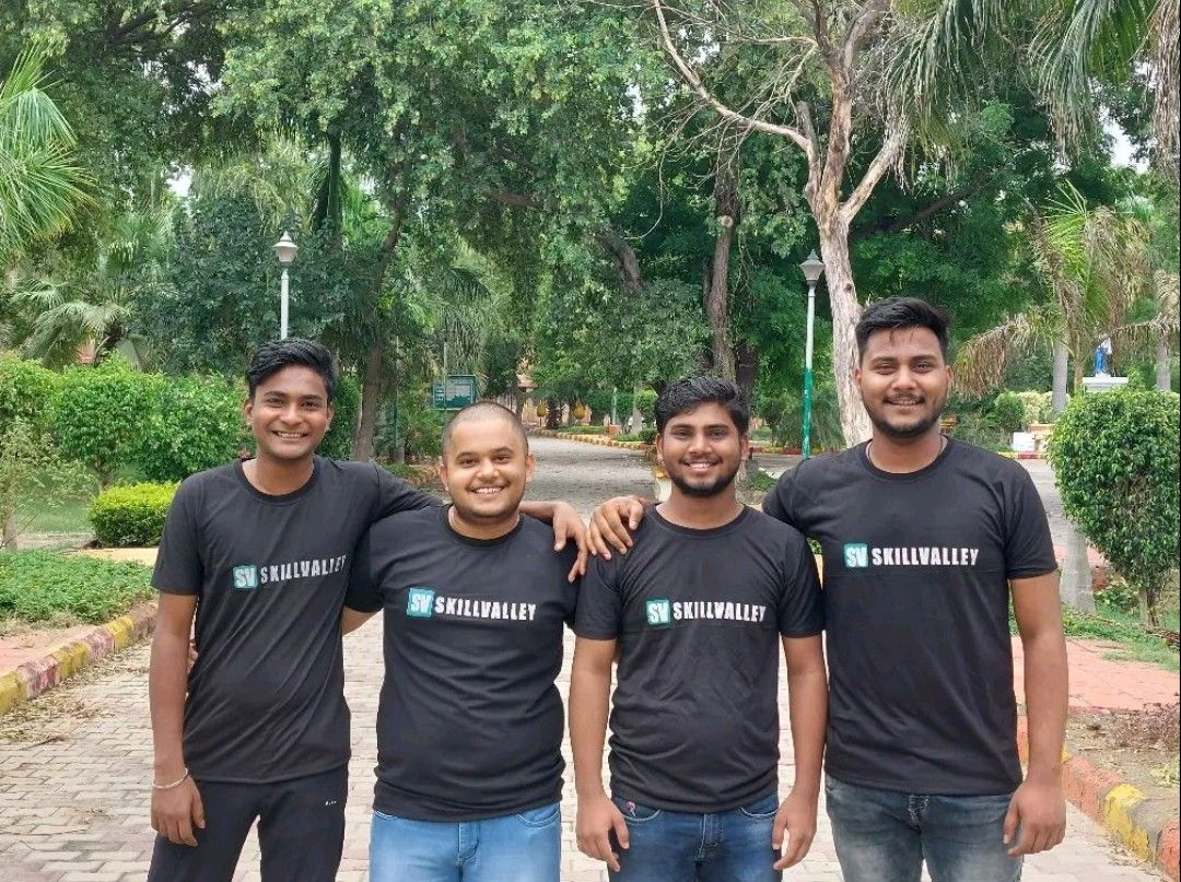 Onkar ojha on LinkedIn: #team | 10 comments Onkar ojha on LinkedIn: #team | 10 comments