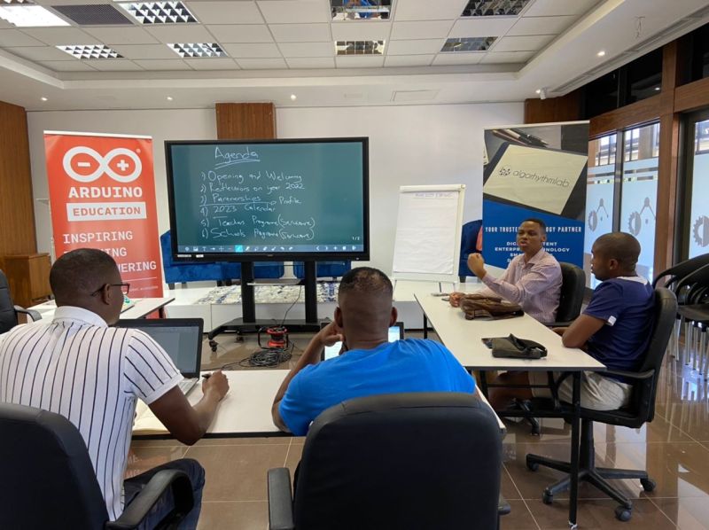 Langa Zulu LinkedIn’de yayınladı Langa Zulu LinkedIn’de yayınladı