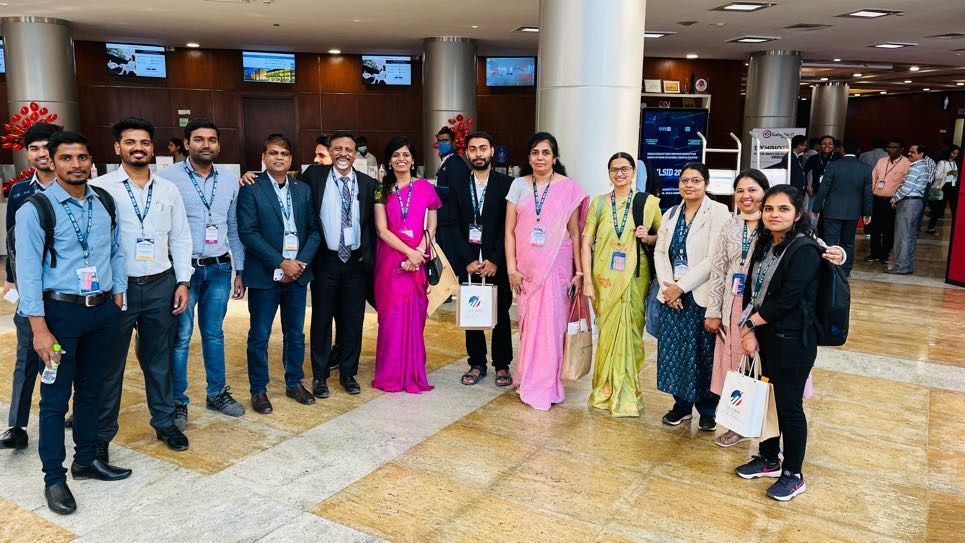Dr. Santosh Kumar Vishvakarma na LinkedIn: Glimpses of VLSID2023 with ... Dr. Santosh Kumar Vishvakarma na LinkedIn: Glimpses of VLSID2023 with ...