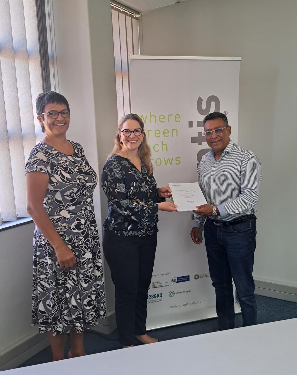 MEC Wenger witnessed the signing of the ASEZCo’s first lease between ... MEC Wenger witnessed the signing of the ASEZCo’s first lease between ...