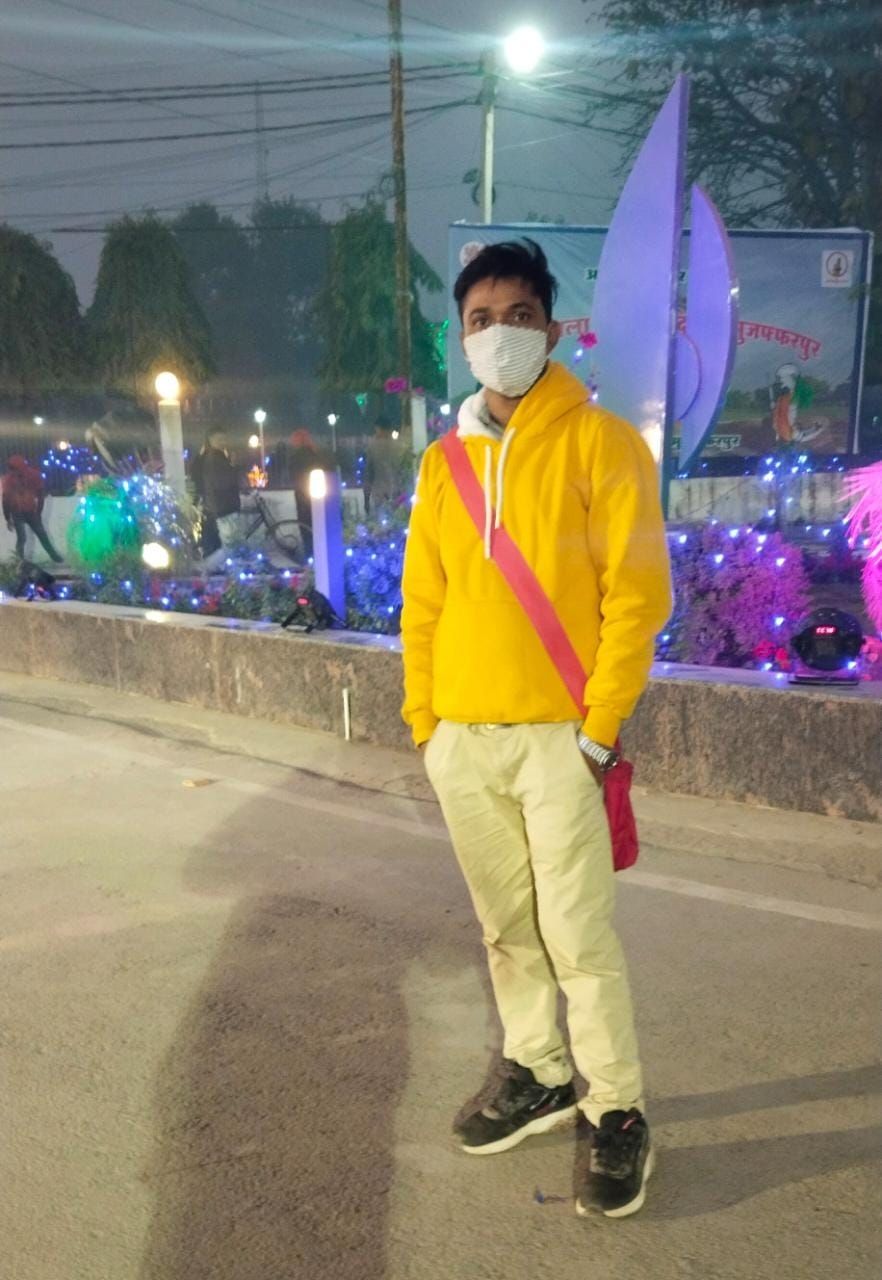 साल नया आ गया है पर दर्द वही पुराना रहेगा..... एक गई तो क्या हुआ दूसरी ... साल नया आ गया है पर दर्द वही पुराना रहेगा..... एक गई तो क्या हुआ दूसरी ...