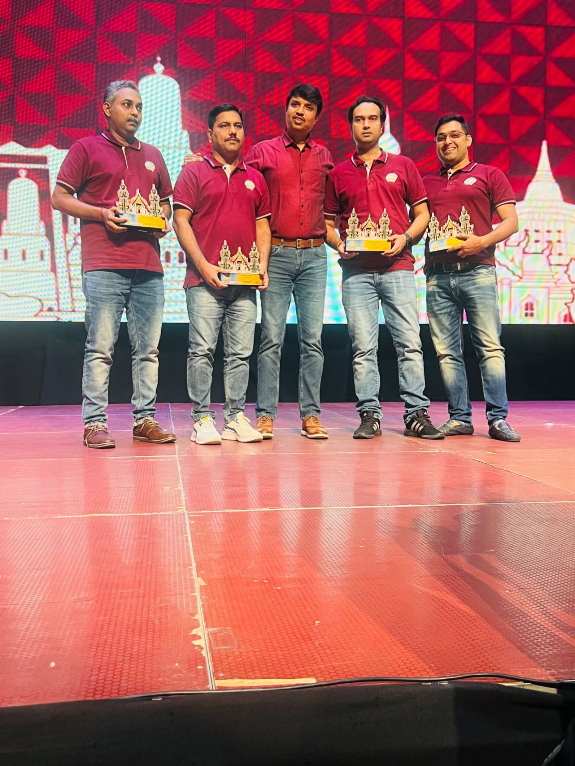 Ashutosh Kumar Tiwary on LinkedIn: Awarded by SEVP Mr. Sanjay Singh in ... Ashutosh Kumar Tiwary on LinkedIn: Awarded by SEVP Mr. Sanjay Singh in ...