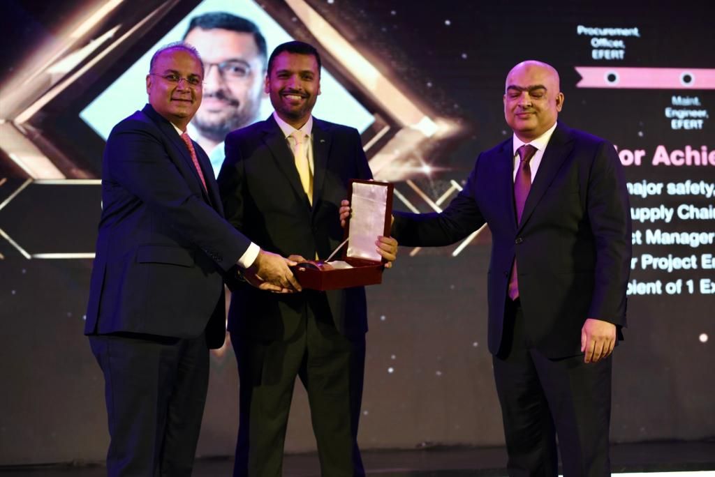 Immensely honored to receive Long Service Award from my CEO Jahangir ... Immensely honored to receive Long Service Award from my CEO Jahangir ...