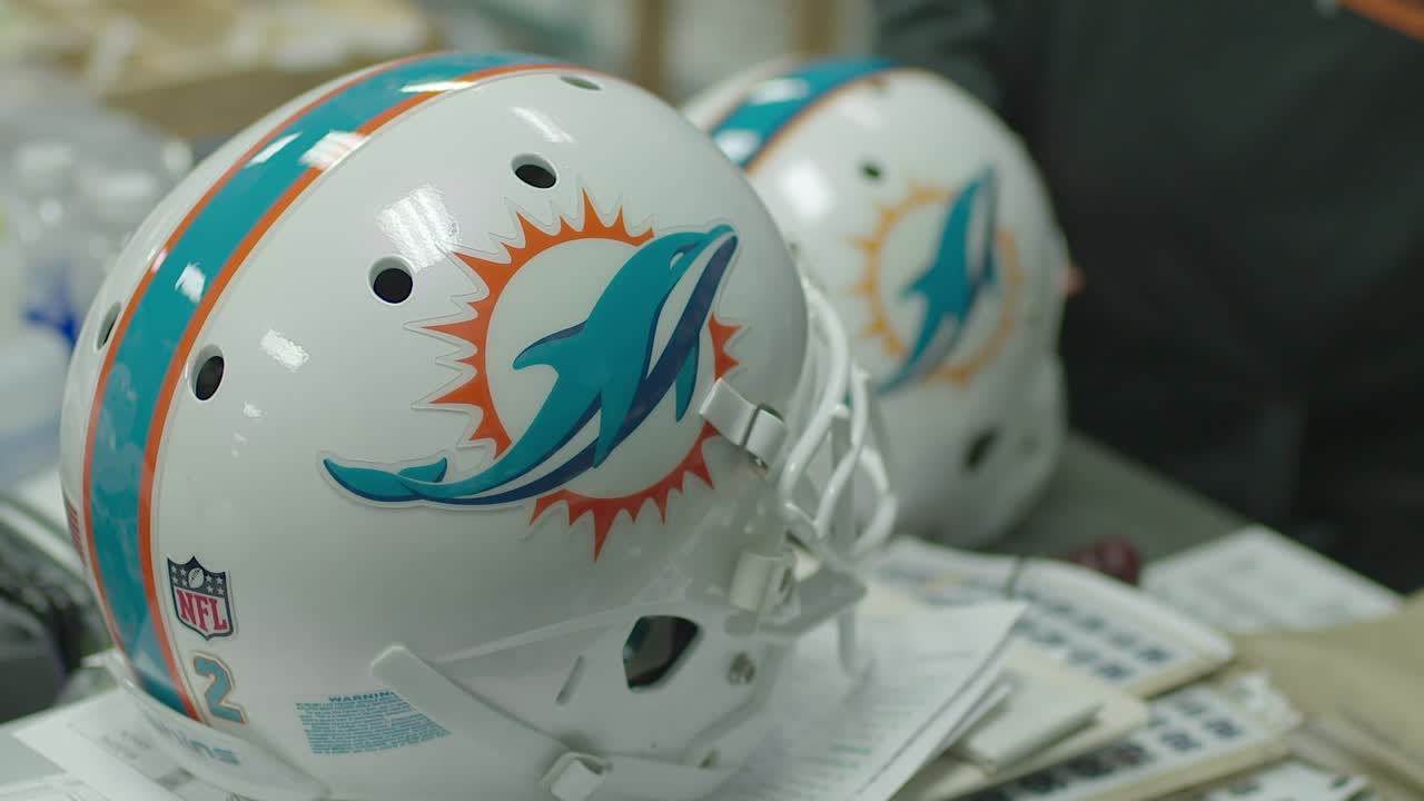 Miami Dolphins and Hard Rock Stadium on LinkedIn: Historically modern ... Miami Dolphins and Hard Rock Stadium on LinkedIn: Historically modern ...