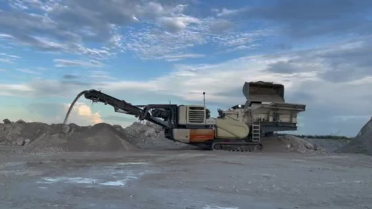 Francisco Bustamante on LinkedIn: Kelly Rental Metso LT1213S and ... Francisco Bustamante on LinkedIn: Kelly Rental Metso LT1213S and ...