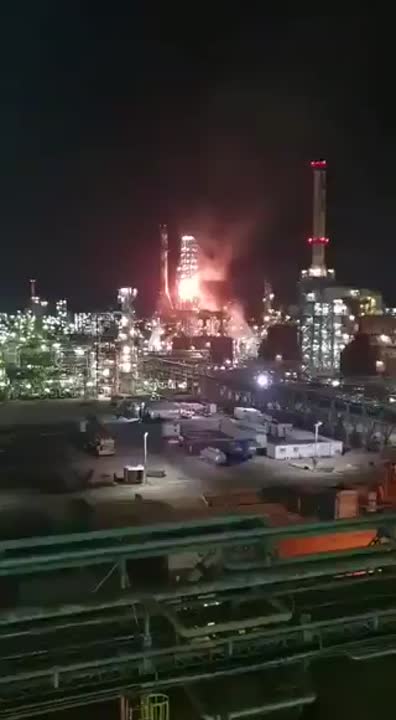 Nycil Paulose on LinkedIn: Fire breaks out after pipe malfunction at ... Nycil Paulose on LinkedIn: Fire breaks out after pipe malfunction at ...