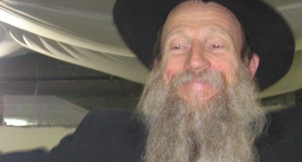 BeHar BChukotai- 4 mistakes of non-religious Jews. Rabbi Tuvia Bolton BeHar BChukotai- 4 mistakes of non-religious Jews. Rabbi Tuvia Bolton