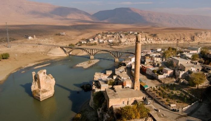 Euphrates River and Mountain of Gold Euphrates River and Mountain of Gold