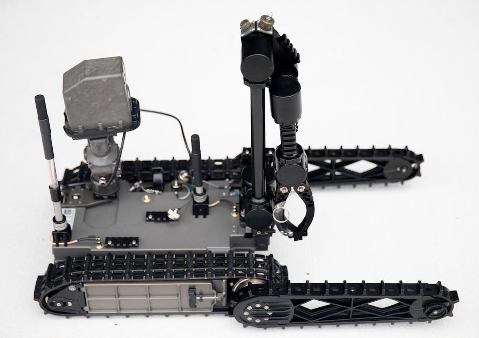 Tomahawk on LinkedIn: #robotics #integration #qinetiq #spur Tomahawk on LinkedIn: #robotics #integration #qinetiq #spur