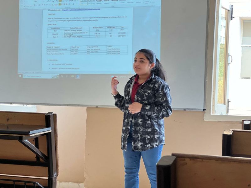 Srishti Chawla on LinkedIn: #resume #presentation Srishti Chawla on LinkedIn: #resume #presentation