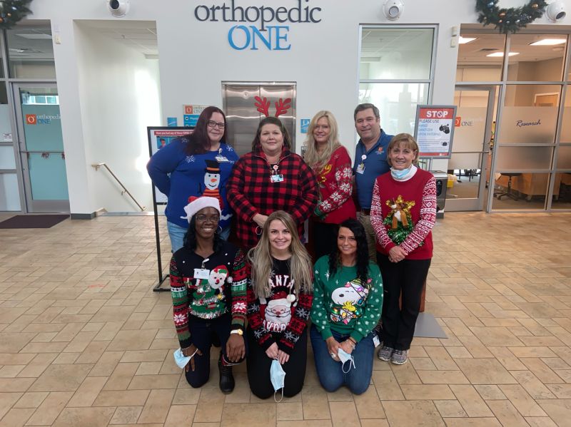 Michelle Lindeman on LinkedIn: Merry Christmas from Orthopedic One🎄 Michelle Lindeman on LinkedIn: Merry Christmas from Orthopedic One🎄
